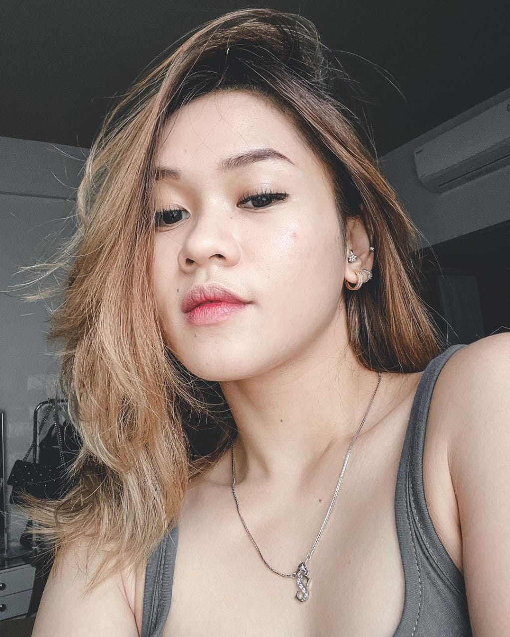Pijat Panggilan Pontianak terdekat 24 jam 18+ bening mempesona